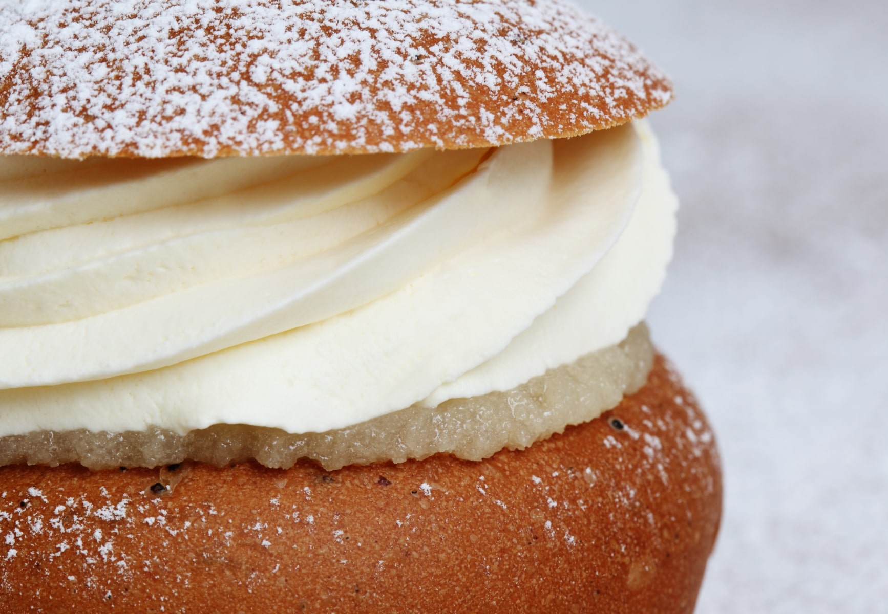 Traditionell semla dominerar semmelsäsongen - Butikstrender